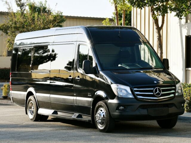 minibus rental
